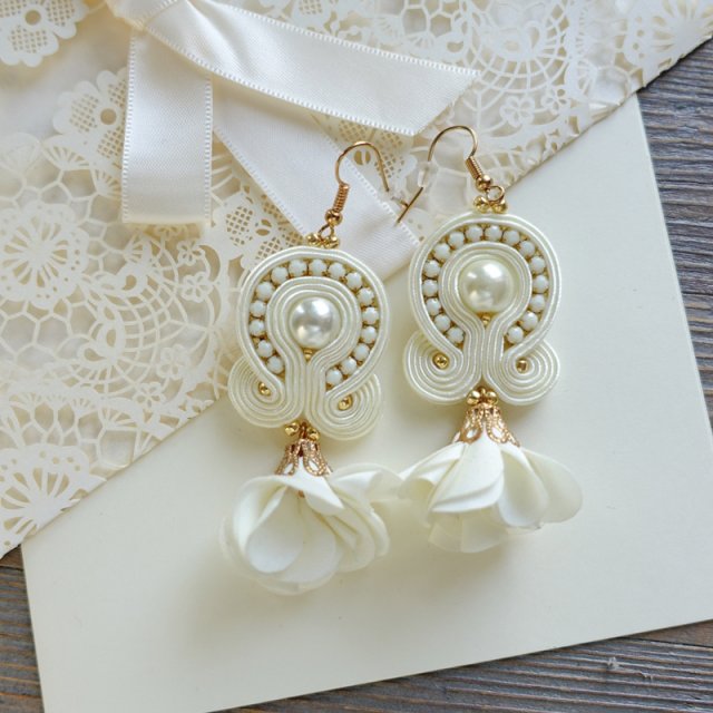 Flora- kolczyki ślubne soutache - Biżuteria - DecoBazaar